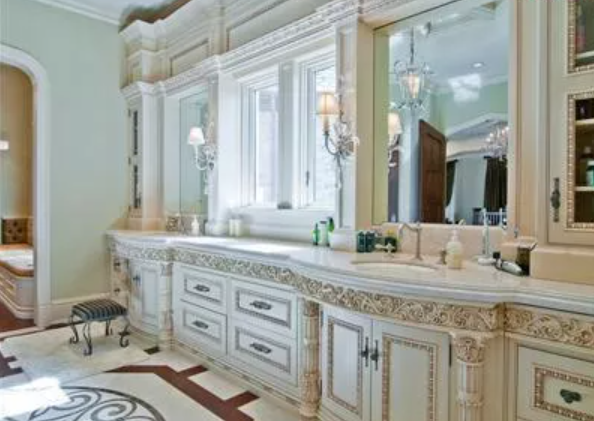US Fidelis Mansion: The Third Largest Home in Missouri - Missouri Legends